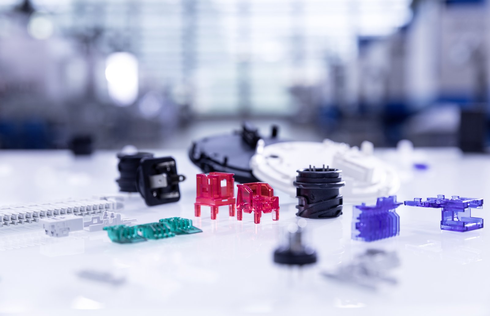 Precision injection moulding - SKS Laupen